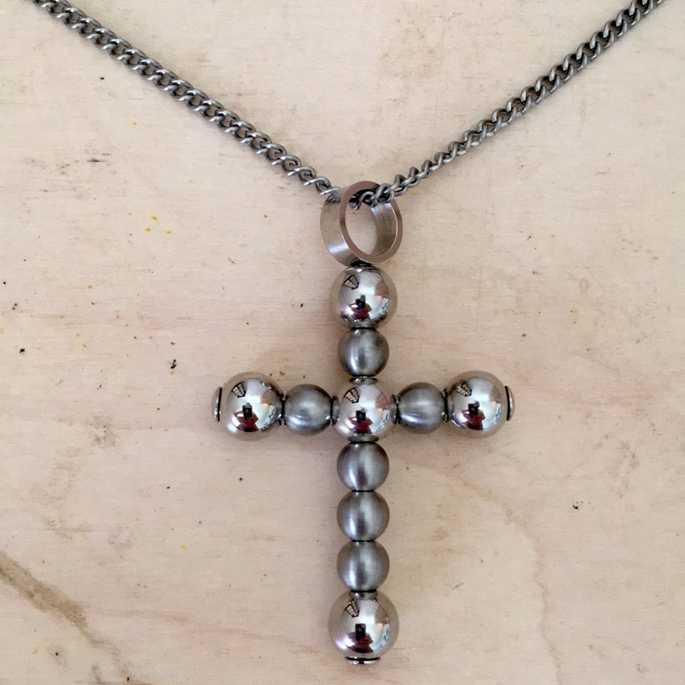Stainless Steel Cross With 22” Chain - Gem